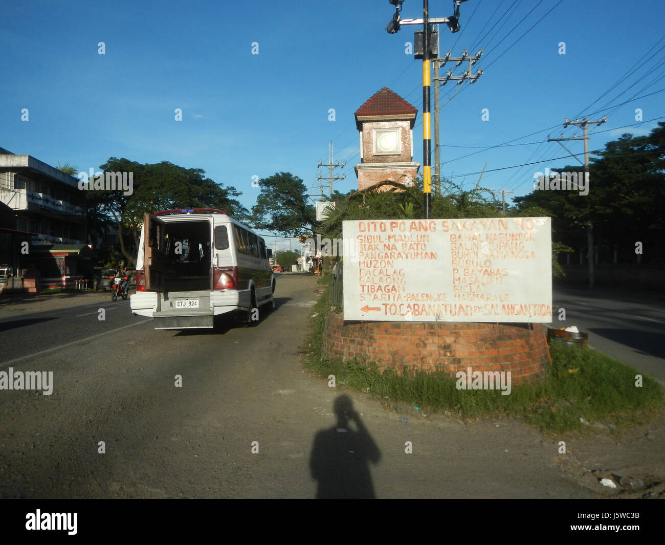A rural scene along Provincial Road 02 in Santa Rita, Camias, and ...