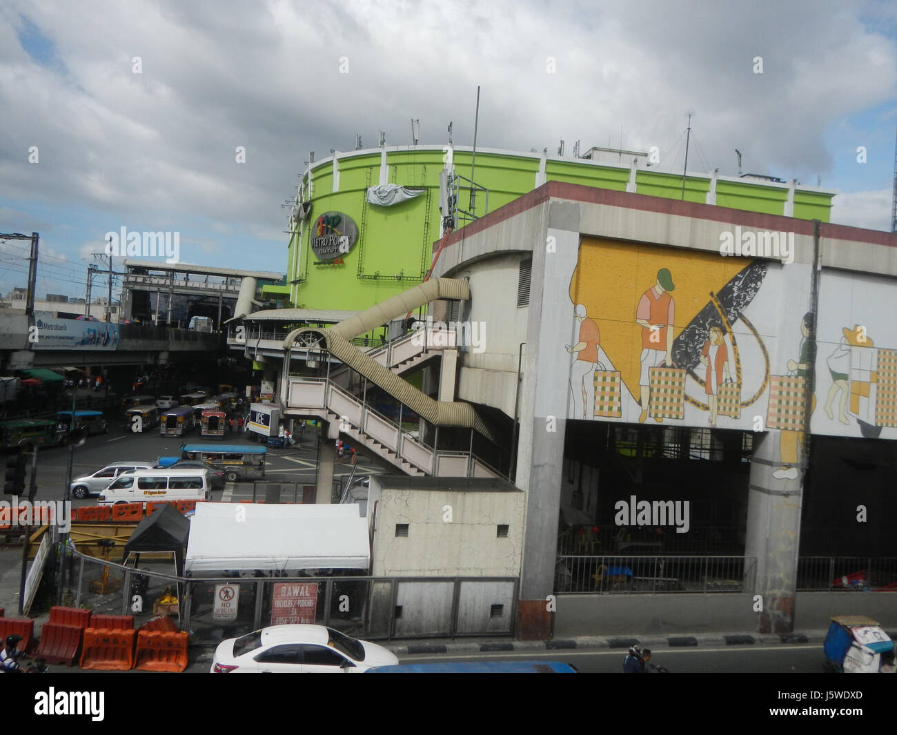 This image shows the key urban and transport infrastructure of Pasay ...