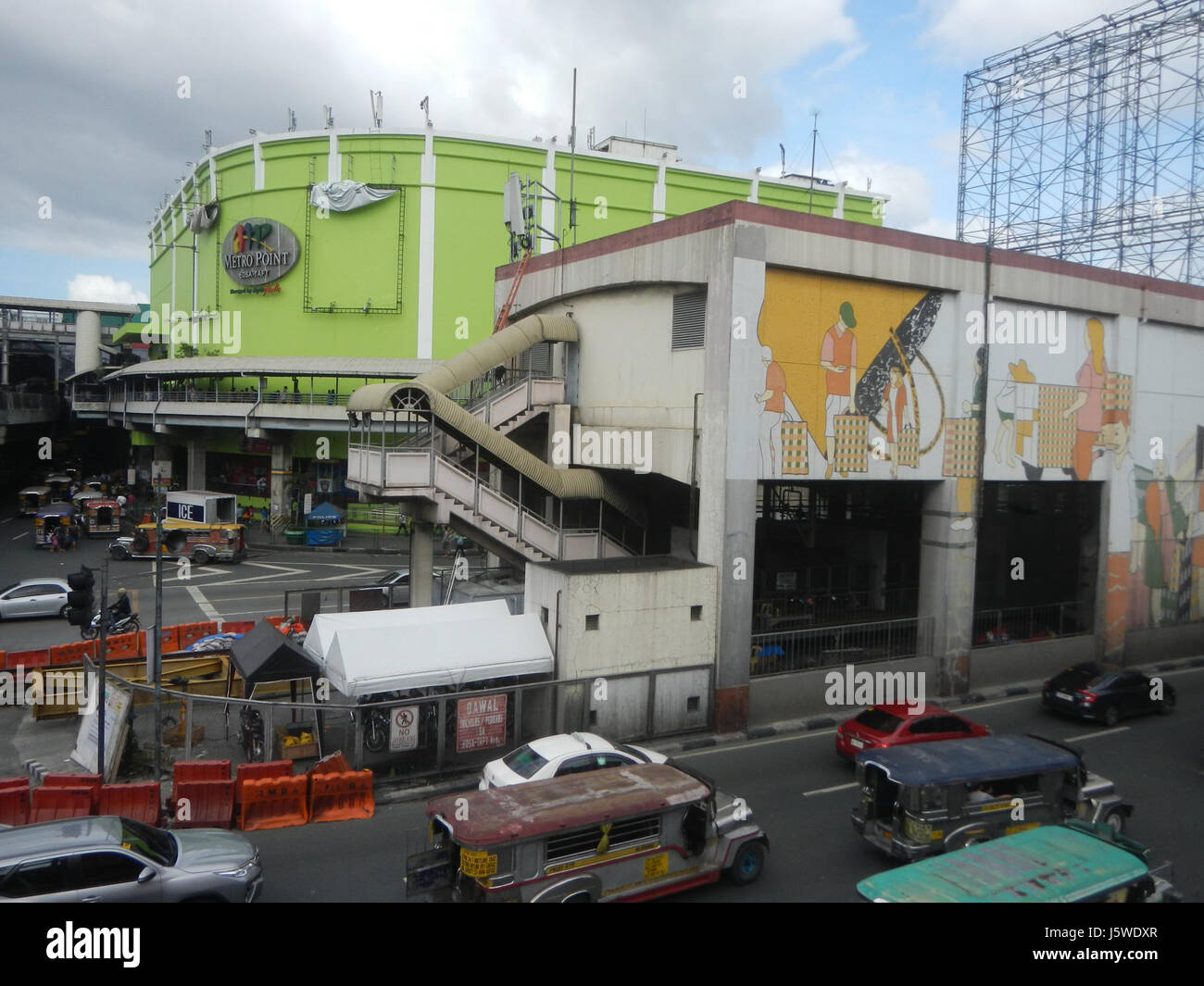 This refers to the footbridge connecting the MRT and LRT stations at ...