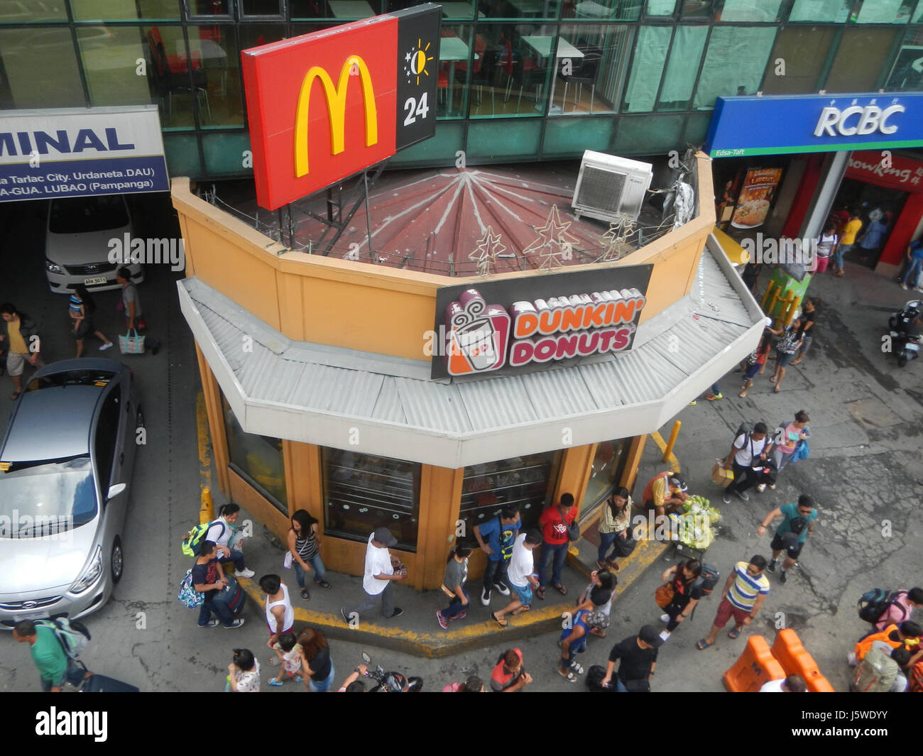 0041 EDSA Taft Avenue MRT Station LRT Footbridge Pasay City 09 Stock ...