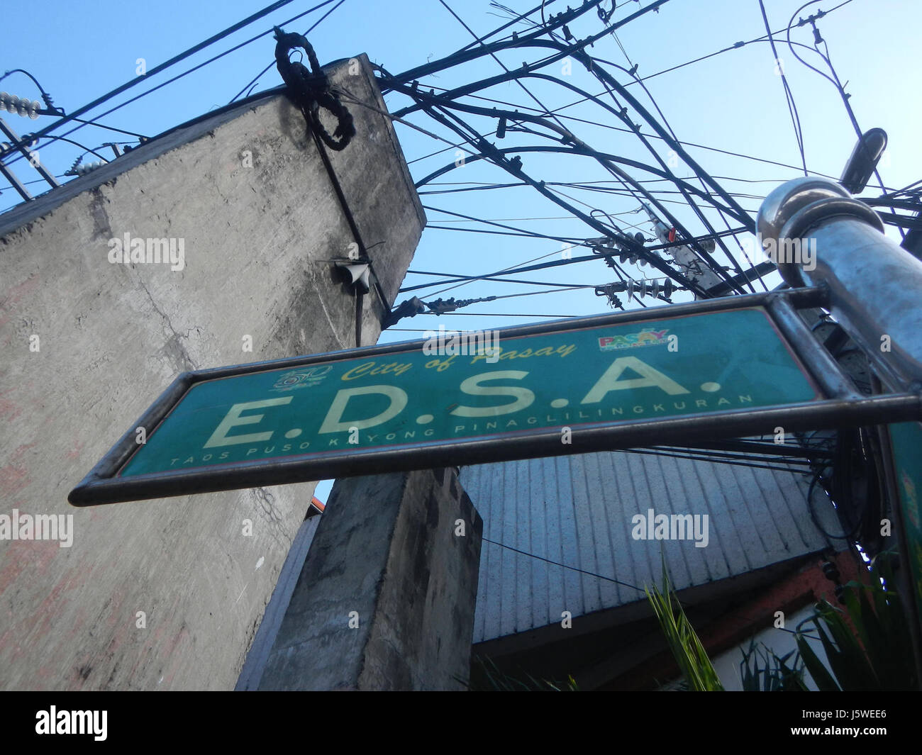 The EDSA Taft Avenue MRT Station and surrounding infrastructure ...