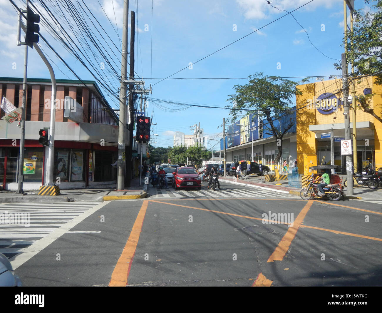 The Anonas Extension and V. Luna Avenue Extension in Quezon City are ...