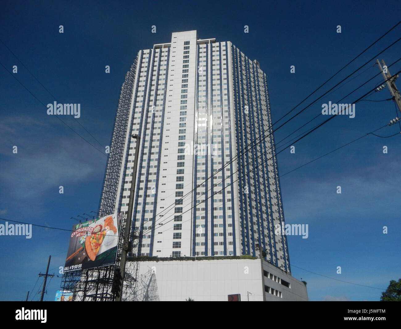 02400 Blue Residences SMDC Aurora Boulevard Katipunan Avenue ...