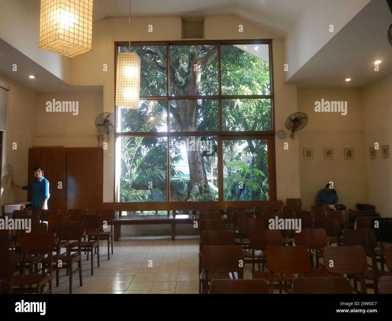 02807 Our Lady of the Cenacle Chapel Retreat Loyola Heights, Quezon ...