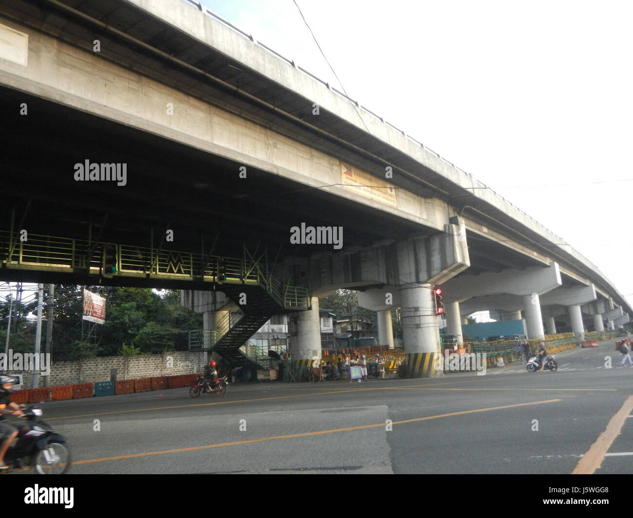 The Aurora Boulevard-Katipunan Avenue Interchange in Metro Manila is a ...