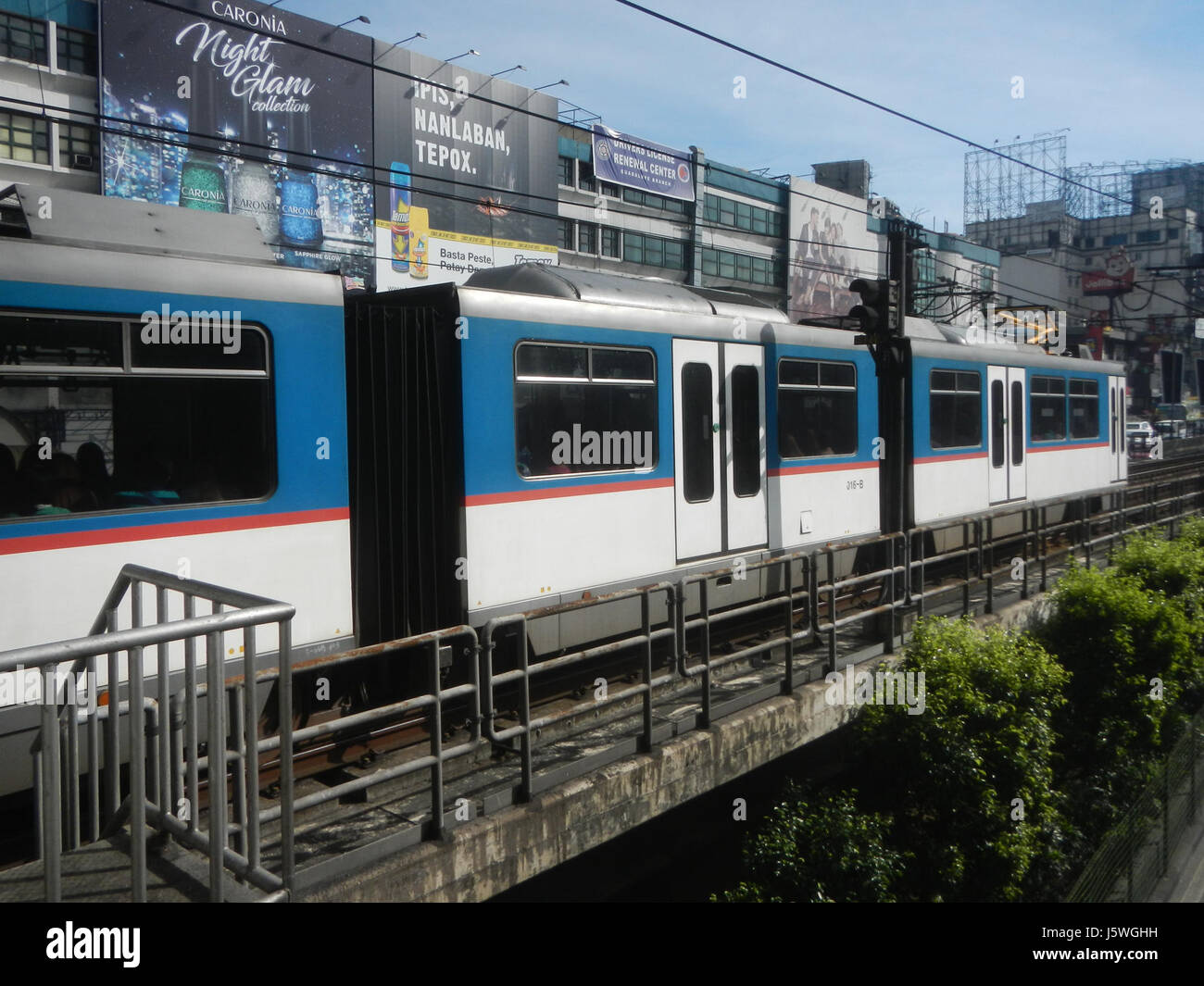 02970 Guadalupe Cloverleaf Interchange Park MRT Station Mandaluyong ...
