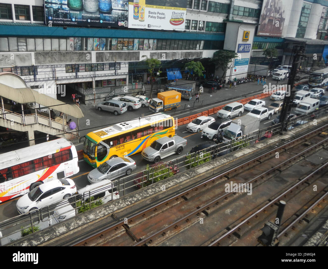 02970 Guadalupe Cloverleaf Interchange Park MRT Station Mandaluyong ...
