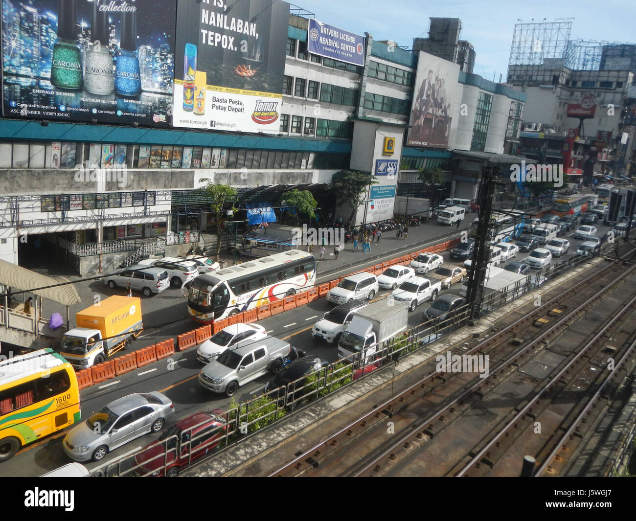 This title refers to the Guadalupe Cloverleaf Interchange in the ...
