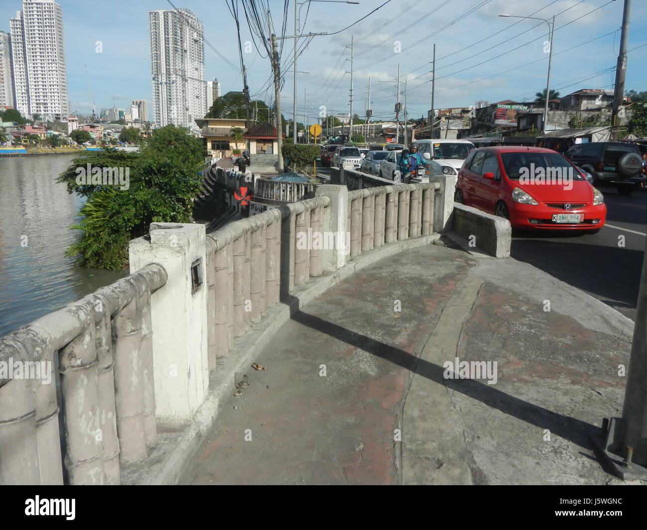 03047 Pasig River Park J. P. Rizal Extension Bridge Cembo, Makati City ...