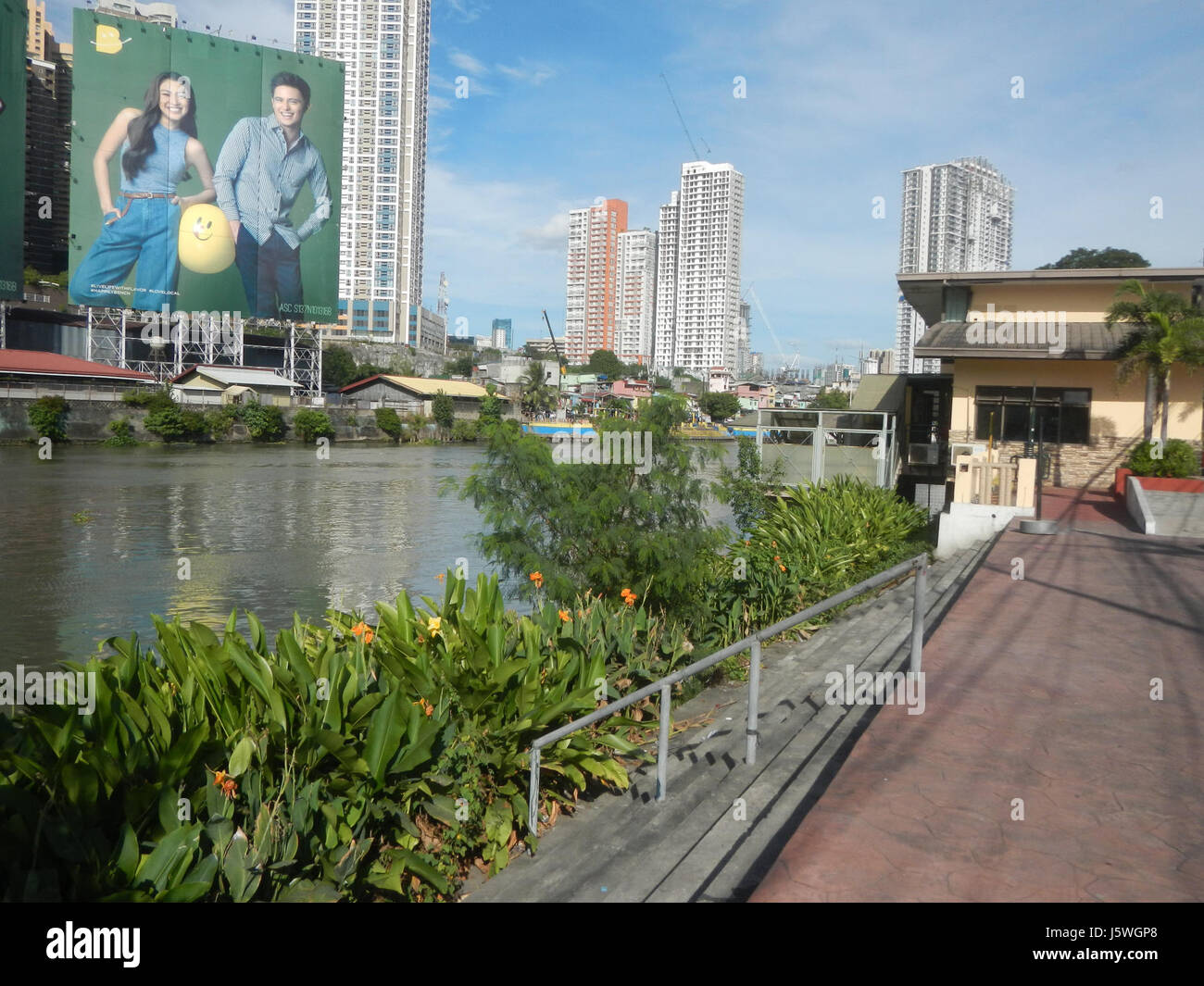 This image shows the Pasig River Park near the J. P. Rizal Extension ...