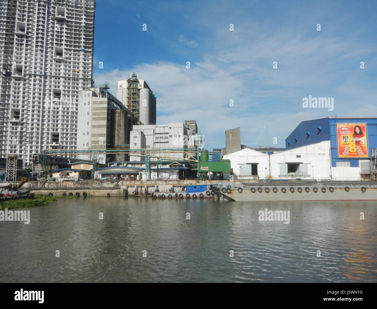 The Pasig River Park and Baywalk area in Mandaluyong and Makati offer ...