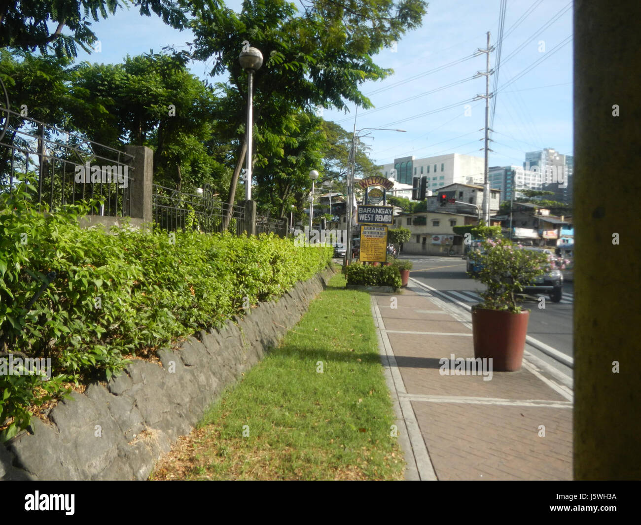 The Pasig River Park in Makati City, located along J.P. Rizal Street ...