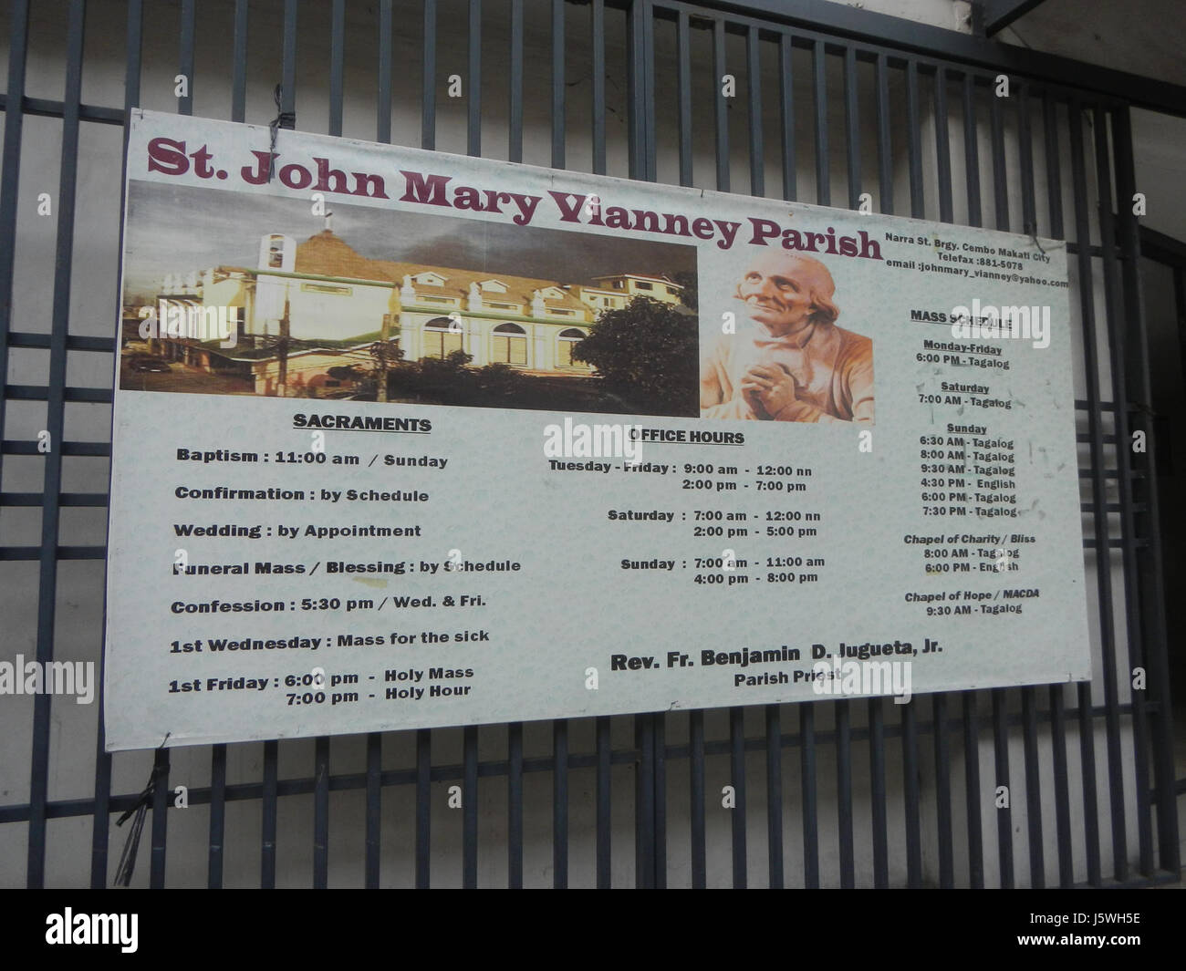 03390 Saint John Mary Vianney Parish Church Cembo, Makati City 06 Stock ...
