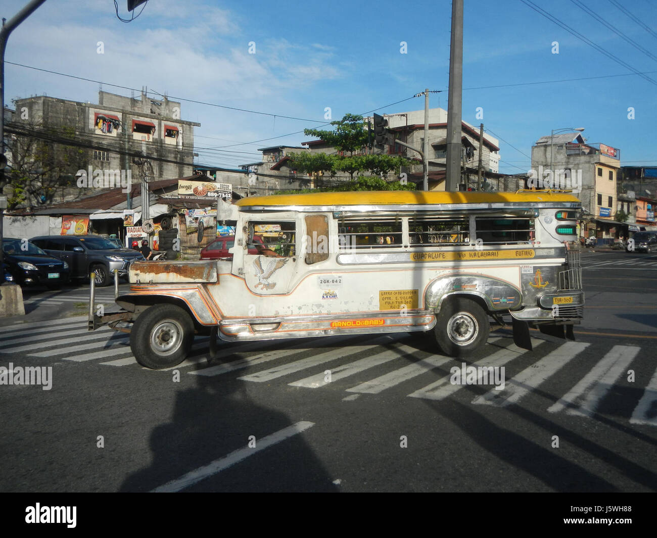 This title refers to the streets and avenues in Makati City ...