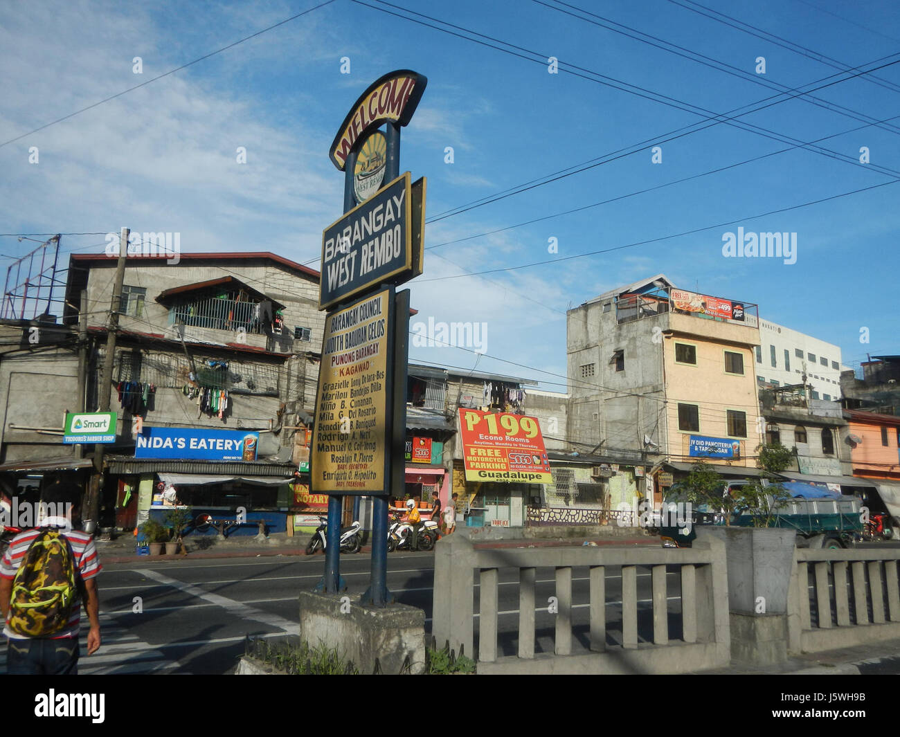 This photograph showcases Kalayaan Avenue in Makati City, taken in 2010 ...