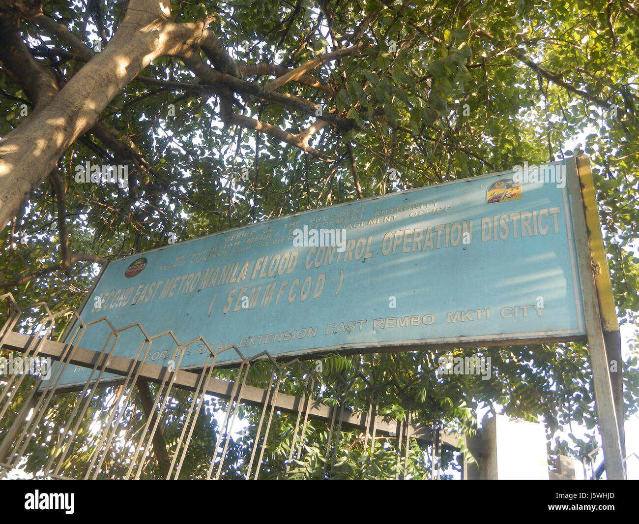 03754 NAPINDAN Hydraulic Control Structure East West Rembo, Makati City ...