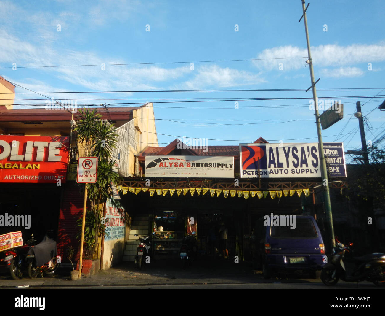 Located at 03774 J.P. Rizal Extension in East West Rembo, Makati City ...