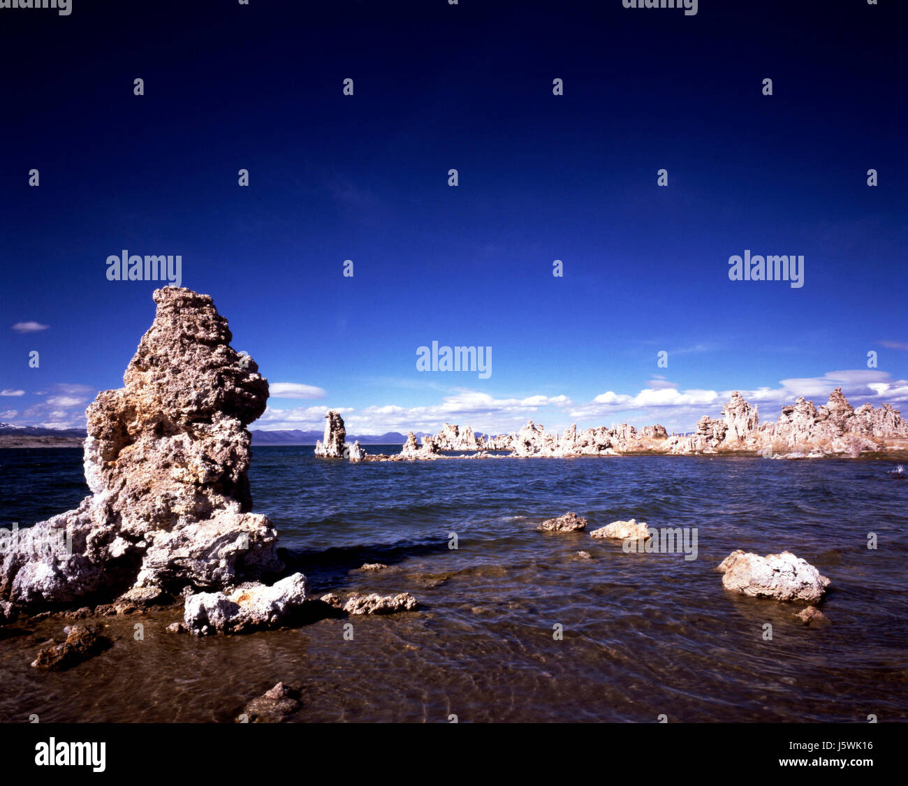 usa california towers mono fresh water lake inland water water tufa usa ...
