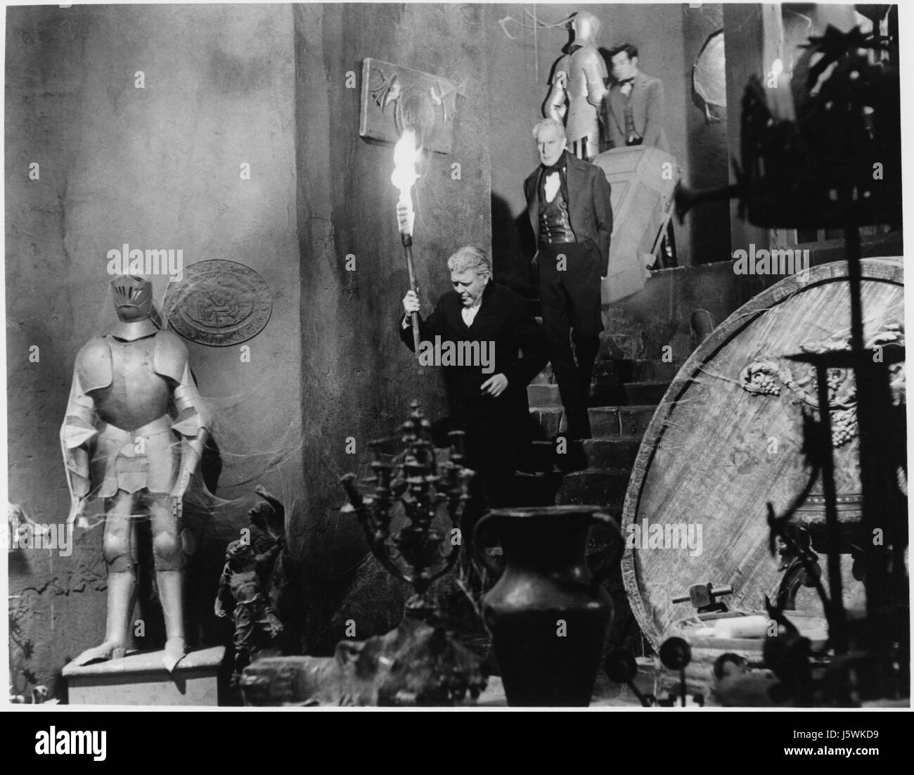 Harry Ellerbe, Vincent Price, Mark Damon, on-set of the Film, "House of ...