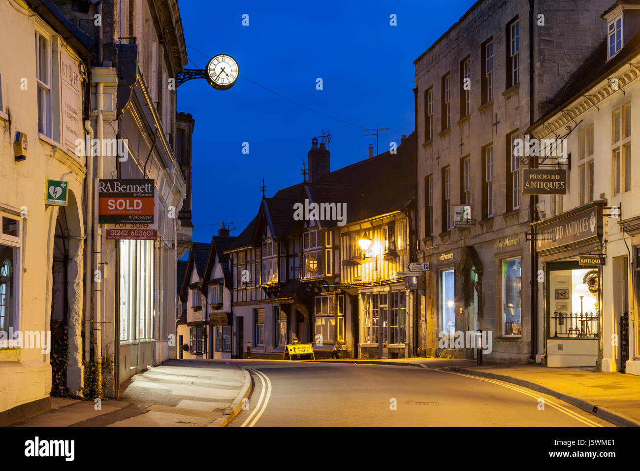 Dawn in the small Cotswold town of Winchcombe, Gloucestershire, England ...