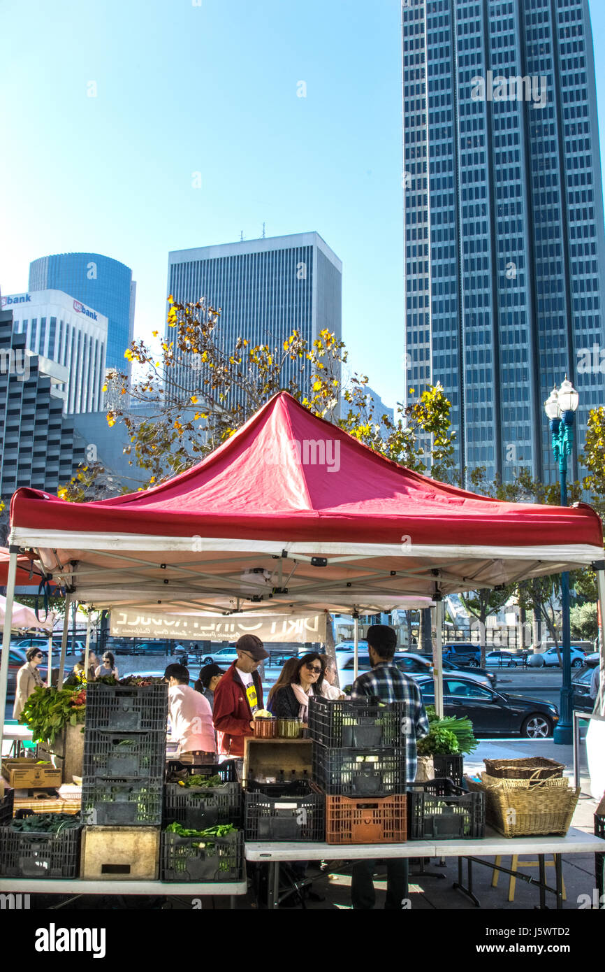 AMERICAN BIG & SMALL BUSINESS- Farmers Market food stalls on the San ...
