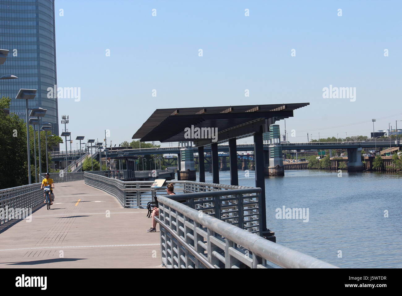 Philadelphia schuylkill river trail hi-res stock photography and images ...