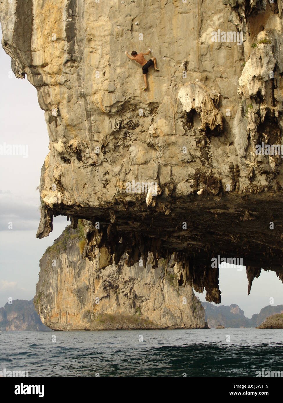 vertical rise climb climbing ascend uphill tread clamber climber salt ...