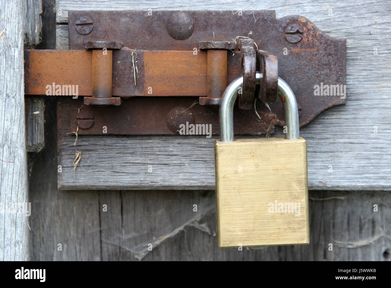 padlock at barn door Stock Photo - Alamy