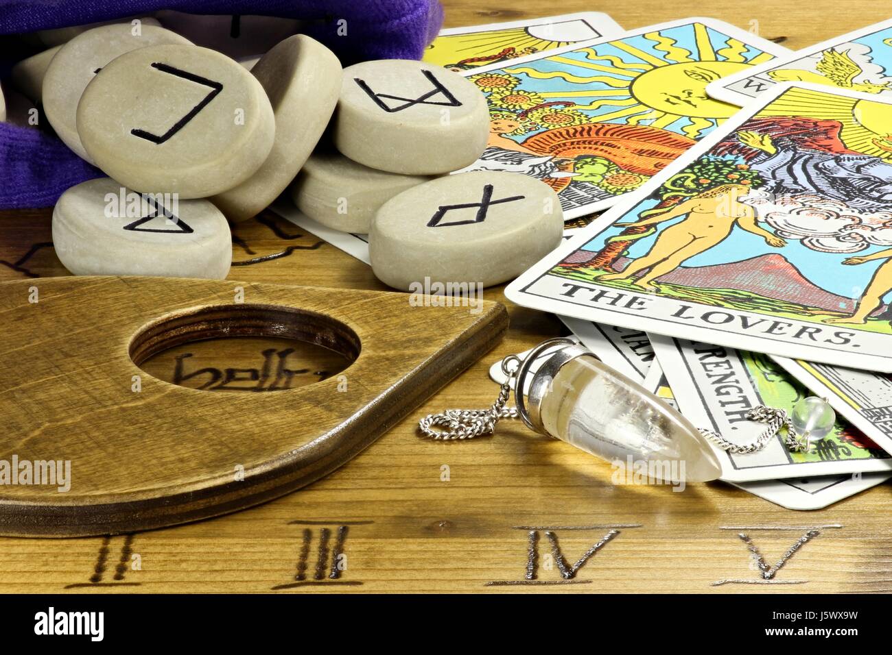 fortune telling accessories Stock Photo - Alamy