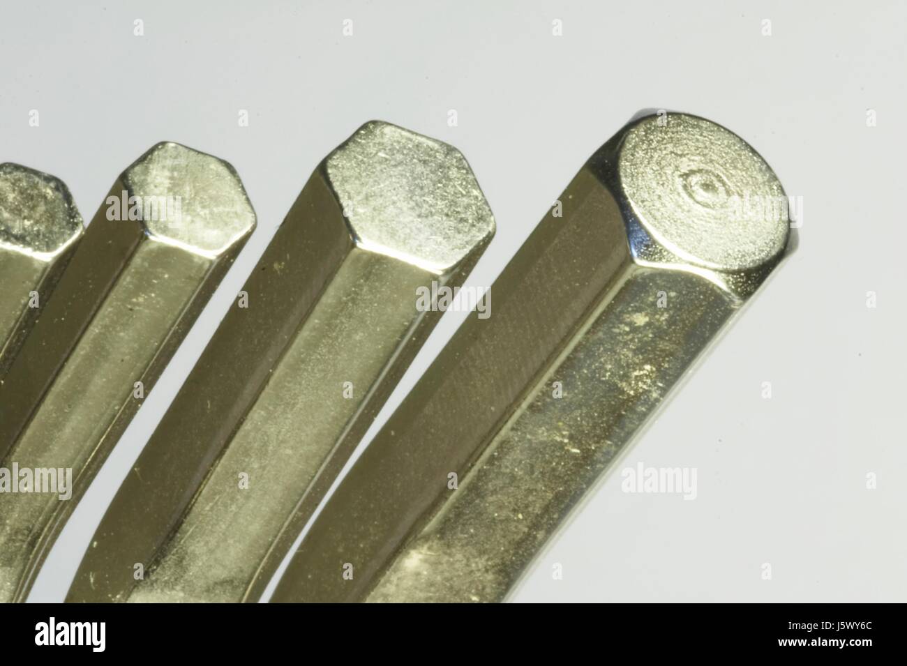 L shaped allen key hi-res stock photography and images - Alamy