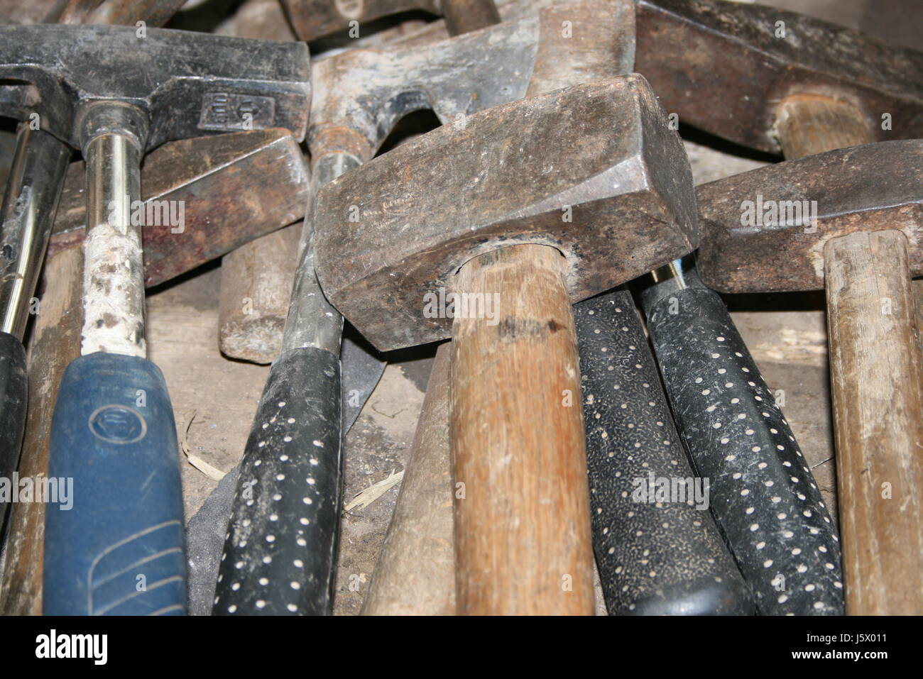 tool engineering wood steel metal sledges gavel hammer blue black ...