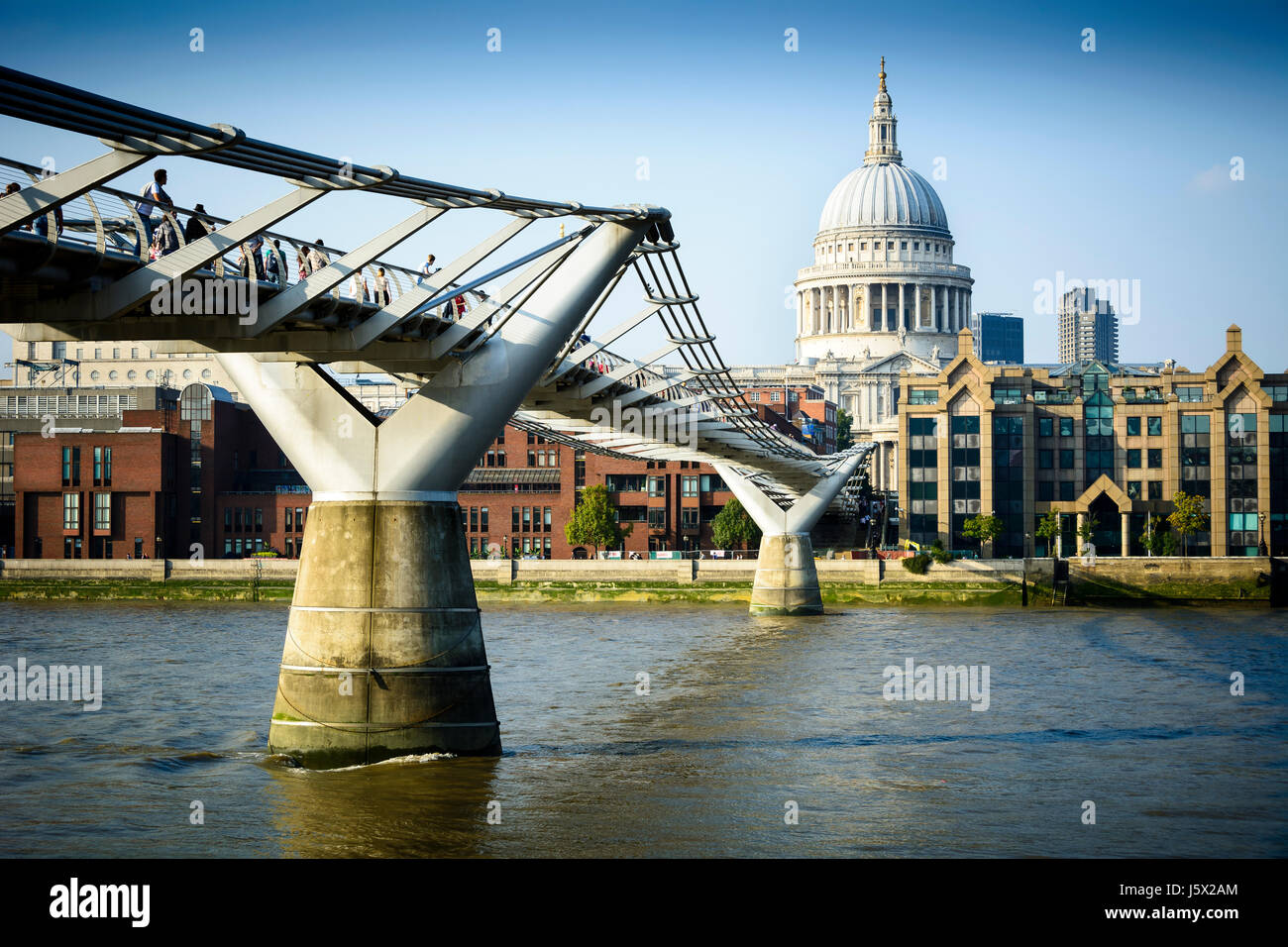 Millennium Bridge London Stock Photo - Alamy