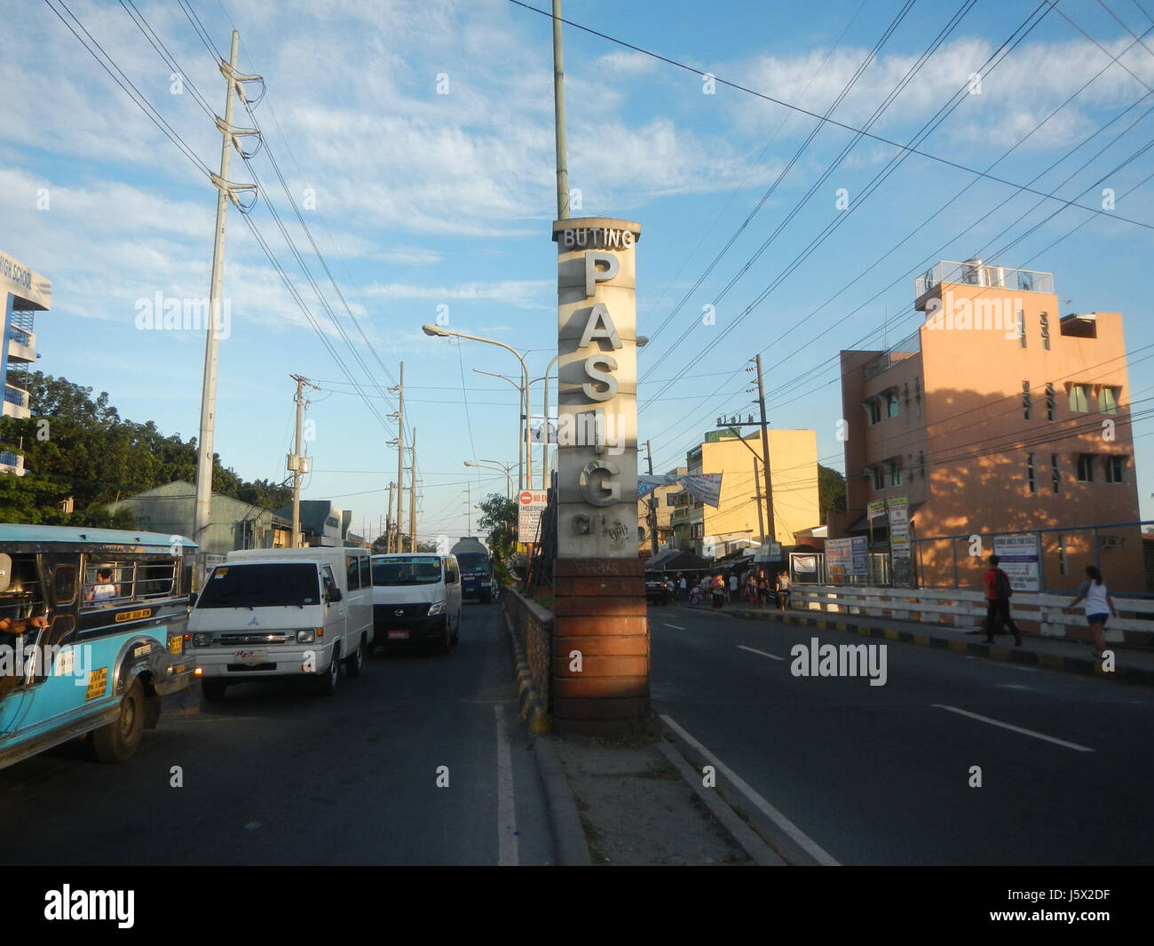 A representation of the Pasig City boundary, featuring the Buting ...
