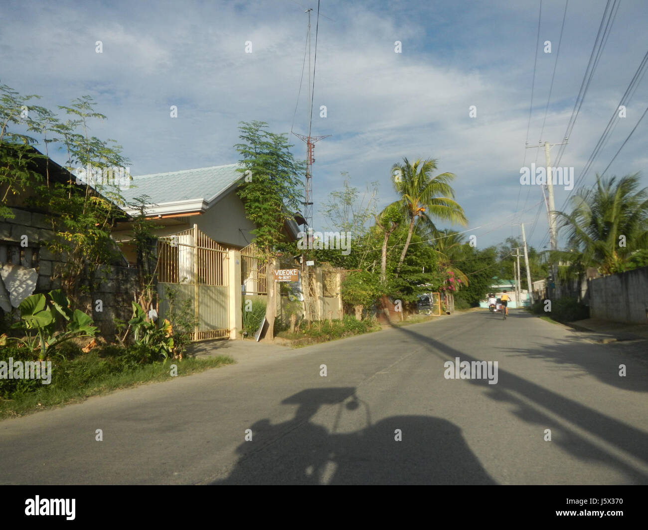 This image displays the paddy fields and grasslands in Sumacab Sur ...
