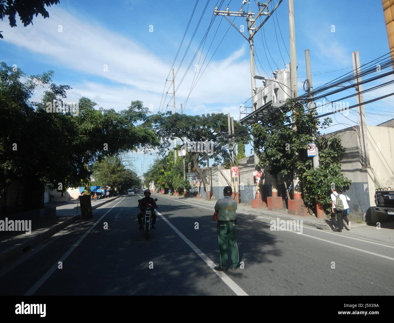 Amang Rodriguez Avenue in Santolan, Dela Paz, Rosario, and Pasig City ...