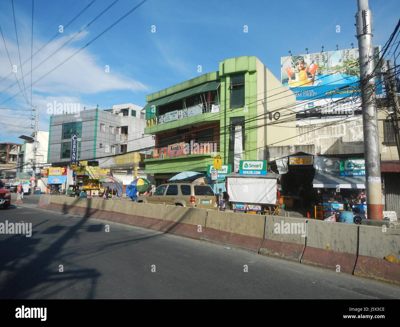 A photograph showcasing Amang Rodriguez Avenue in Pasig City, Manila ...