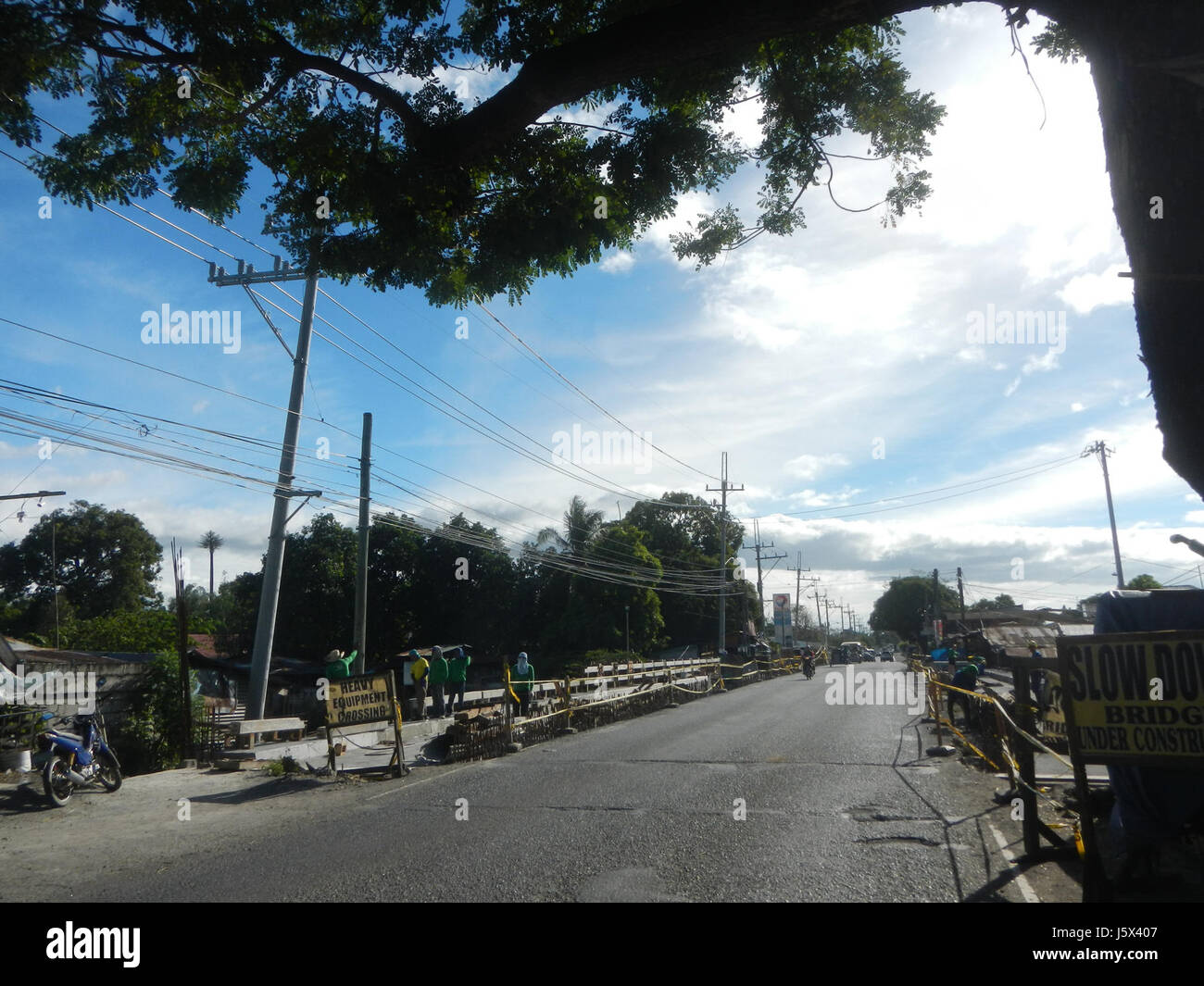 The construction of the Oriente Bridge in San Miguel, Bulacan, is an ...