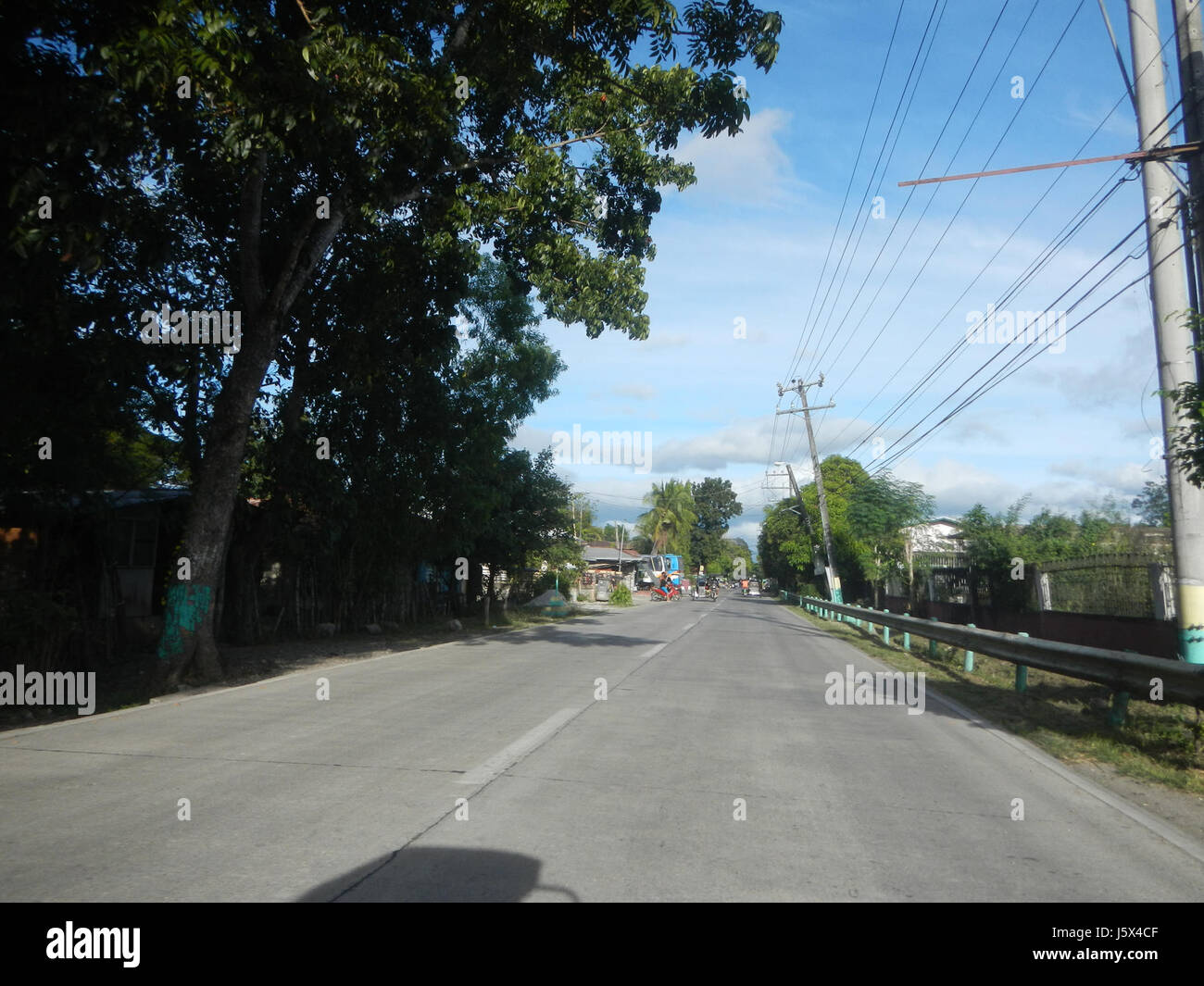 The Biak-na-Bato Provincial Road runs through various towns in Bulacan ...