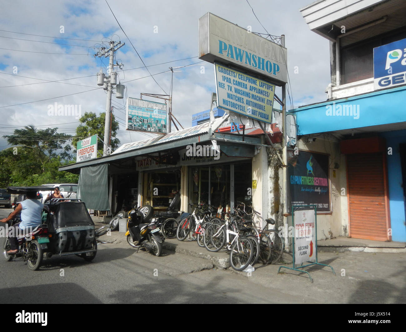 Local town road street map hi-res stock photography and images - Alamy