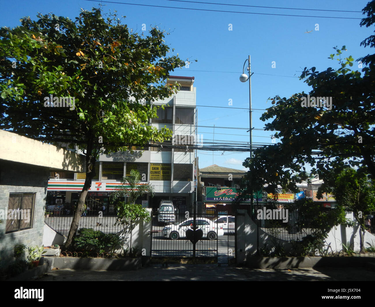 0496 Mater Dolorosa Parish East Rembo J. P. Rizal Extension Makati City ...