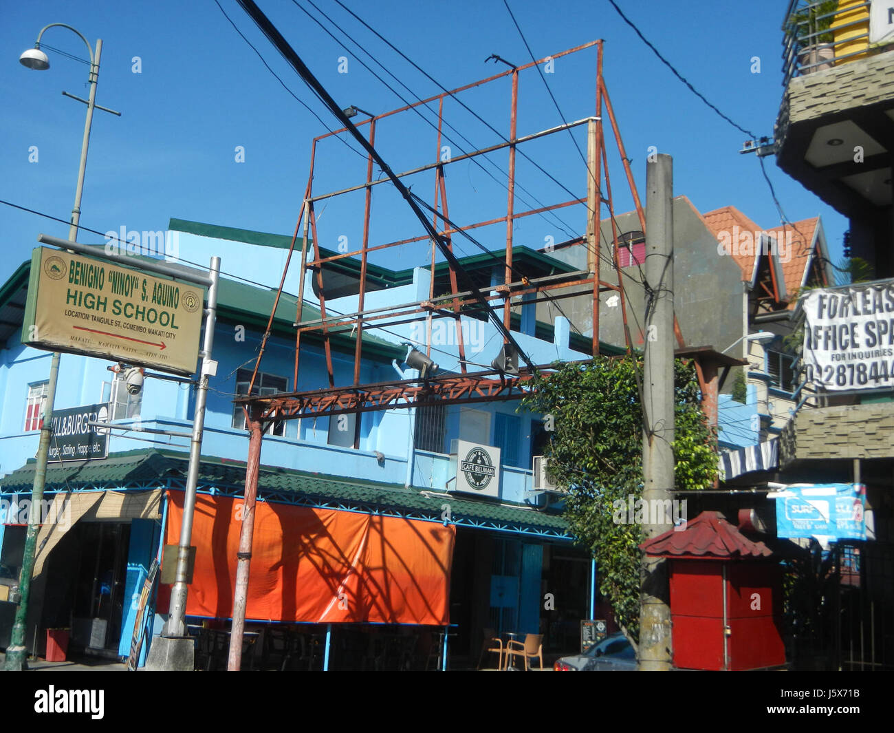 A description of the barangays and infrastructure of East Rembo ...