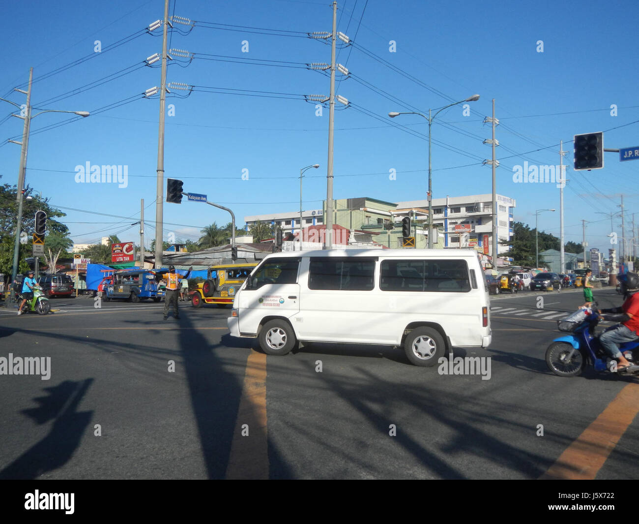 This image depicts the Barangays East Rembo and Buting areas in Pasig ...
