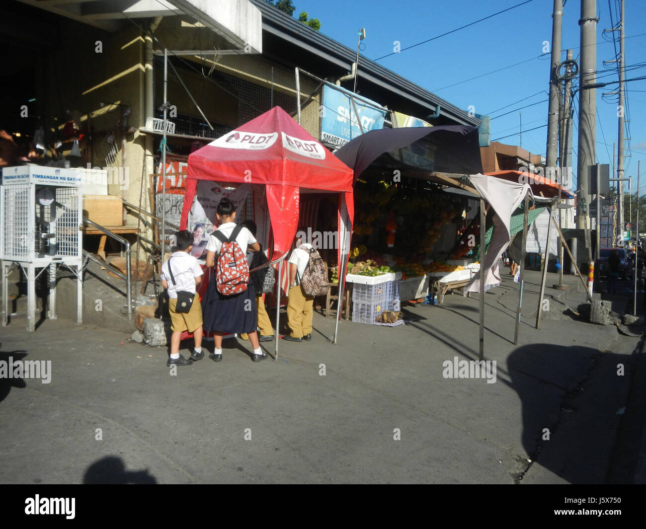 This map shows key locations in Pasig City and Makati City, Philippines ...