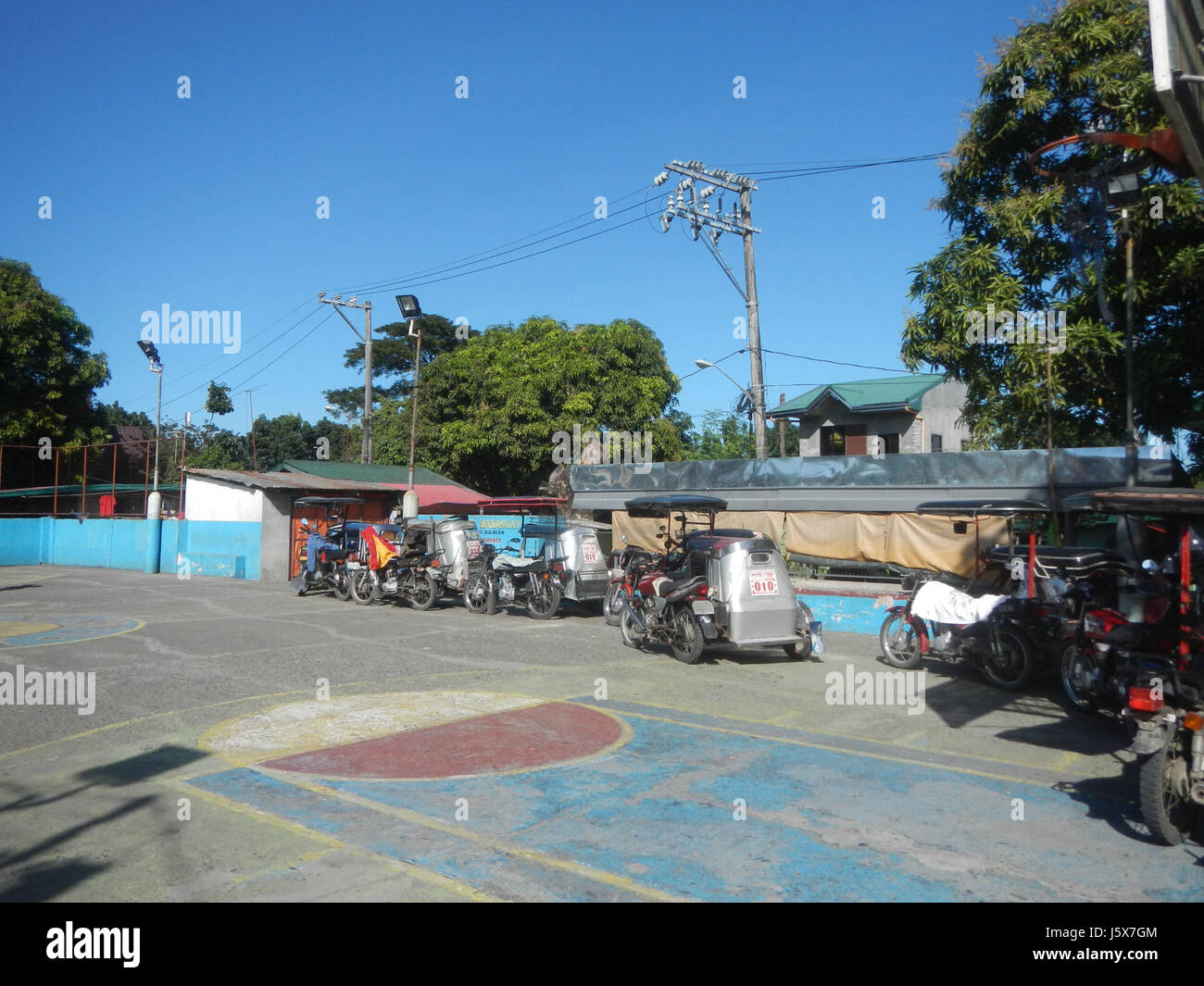 A road map detailing the municipal road system through Marilao ...