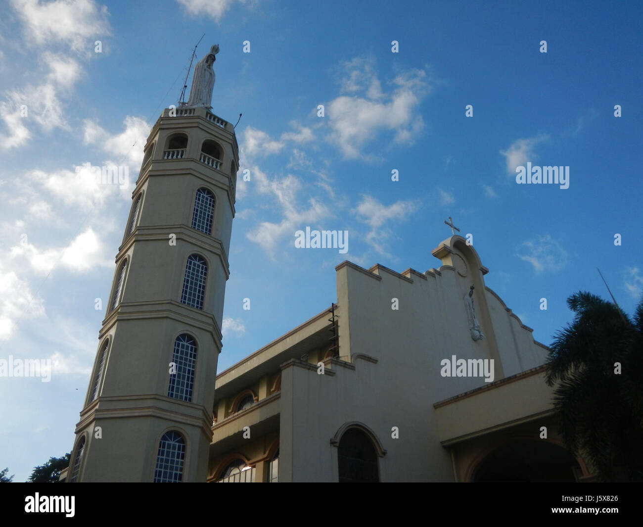 Metrogate Meycauayan II in Marilao, Bulacan, is a residential ...