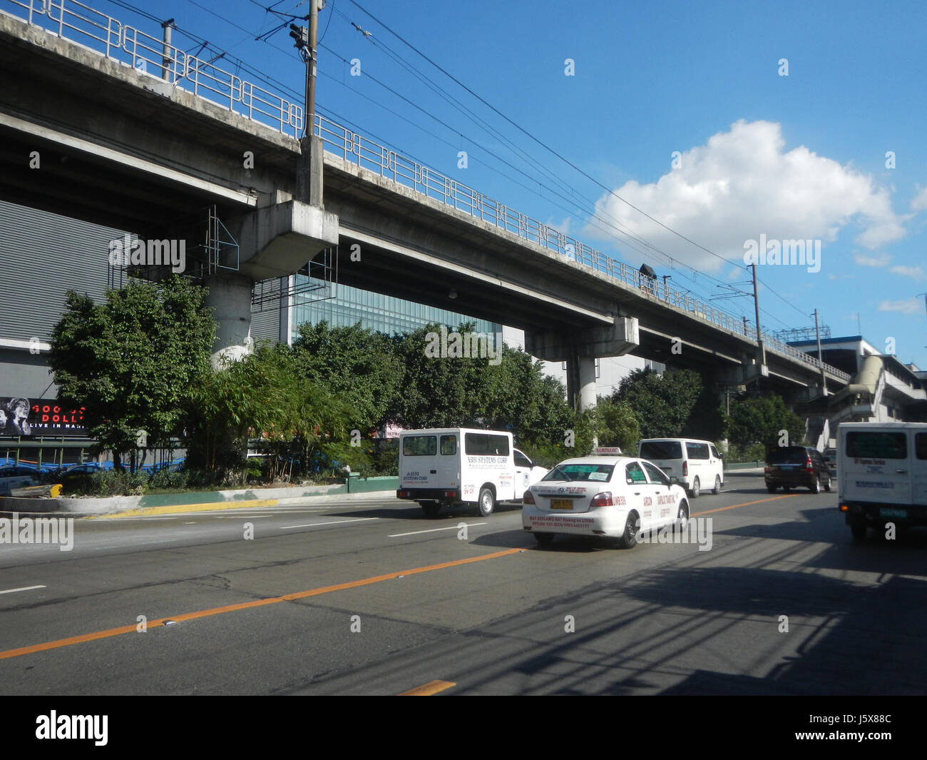 This entry mentions the North Avenue MRT Station located along EDSA in ...