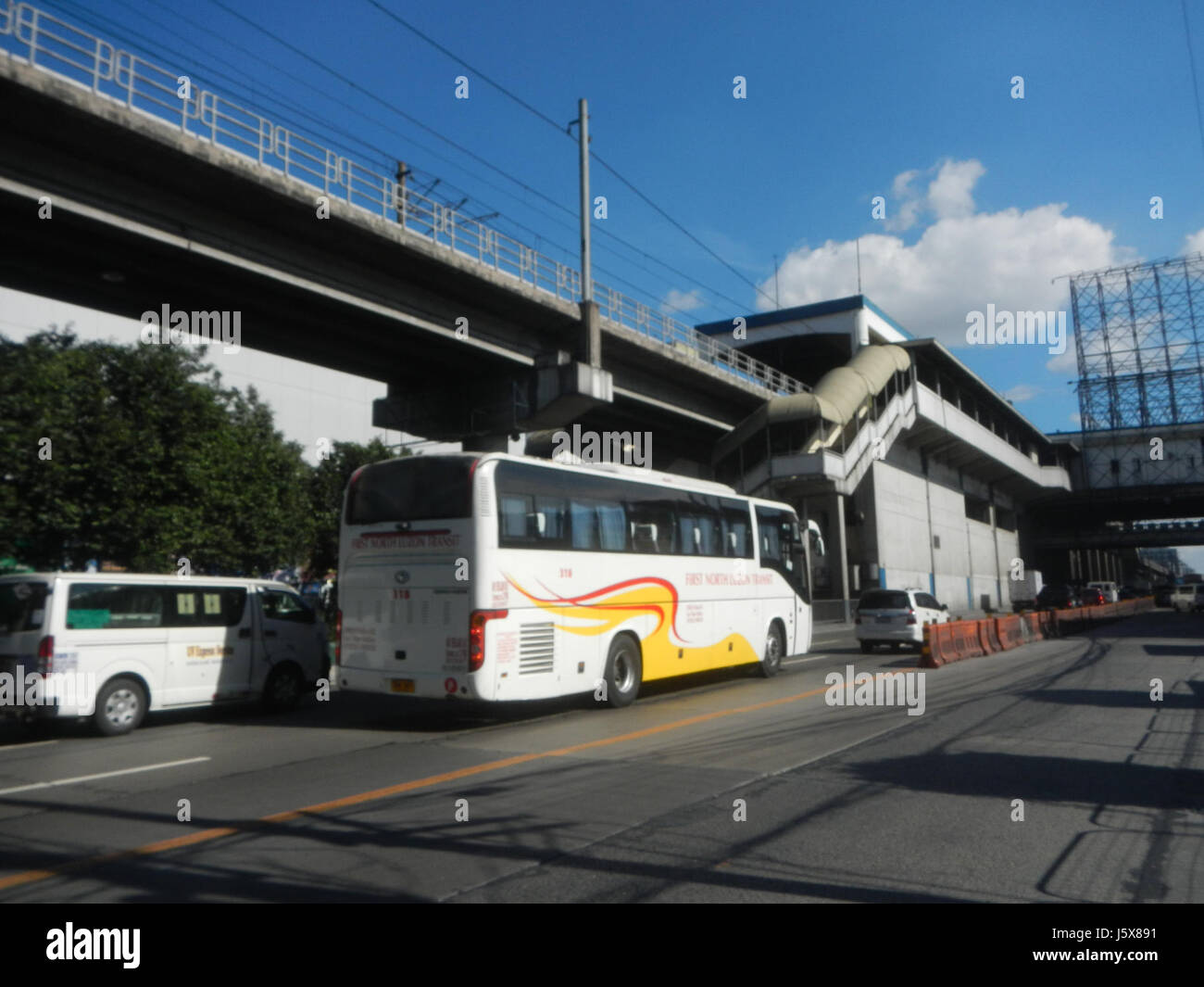 This title references key locations along the North Avenue Santolan ...