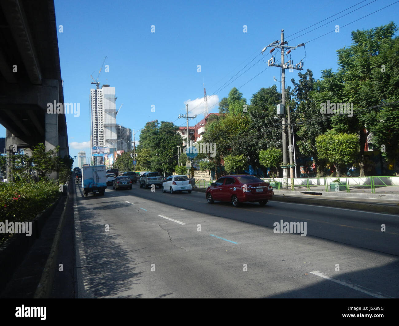 03163 North Avenue Santolan Annapolis MRT Station Camp Aguinaldo EDSA ...