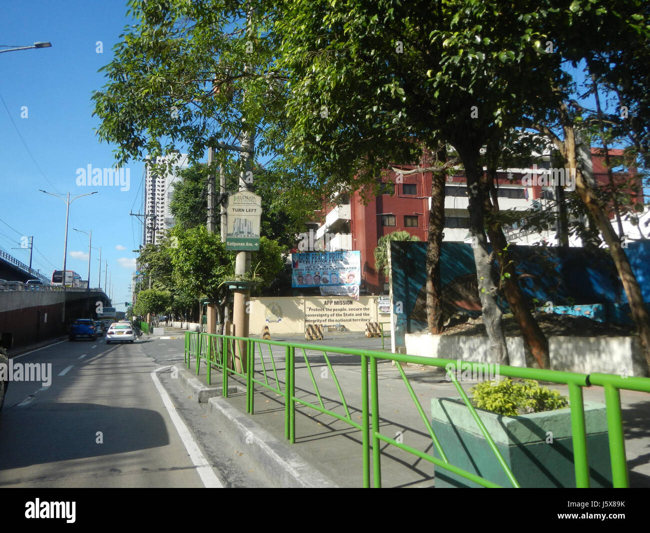 This title describes the location of several important areas in Quezon ...