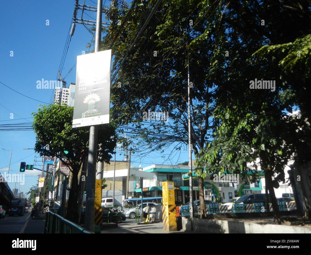 Santolan mrt station hi-res stock photography and images - Alamy